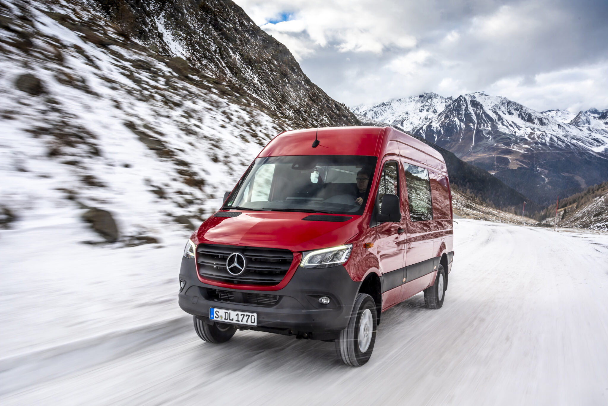 Mercedes-Benz Sprinter cumple 25 años - Revista de Transporte Terrestre