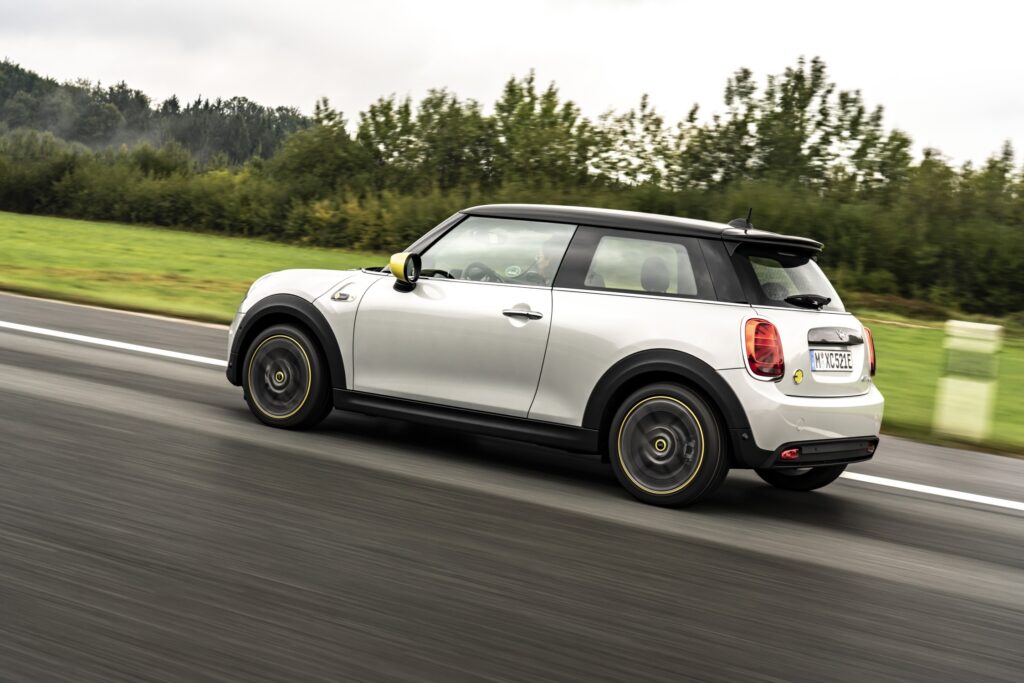 MINI inicia la preventa en Chile de su primer eléctrico - Revista de ...