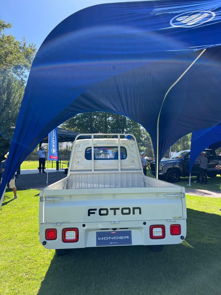 Foton lanza sus pick ups V7 y V9 junto al comercial urbano Wonder ...