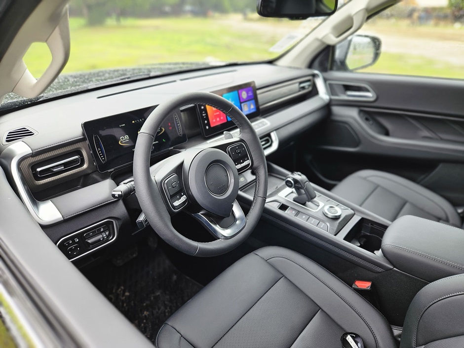 GWM lanza en Chile renovada Poer 2.0 - Revista de Transporte Terrestre ...