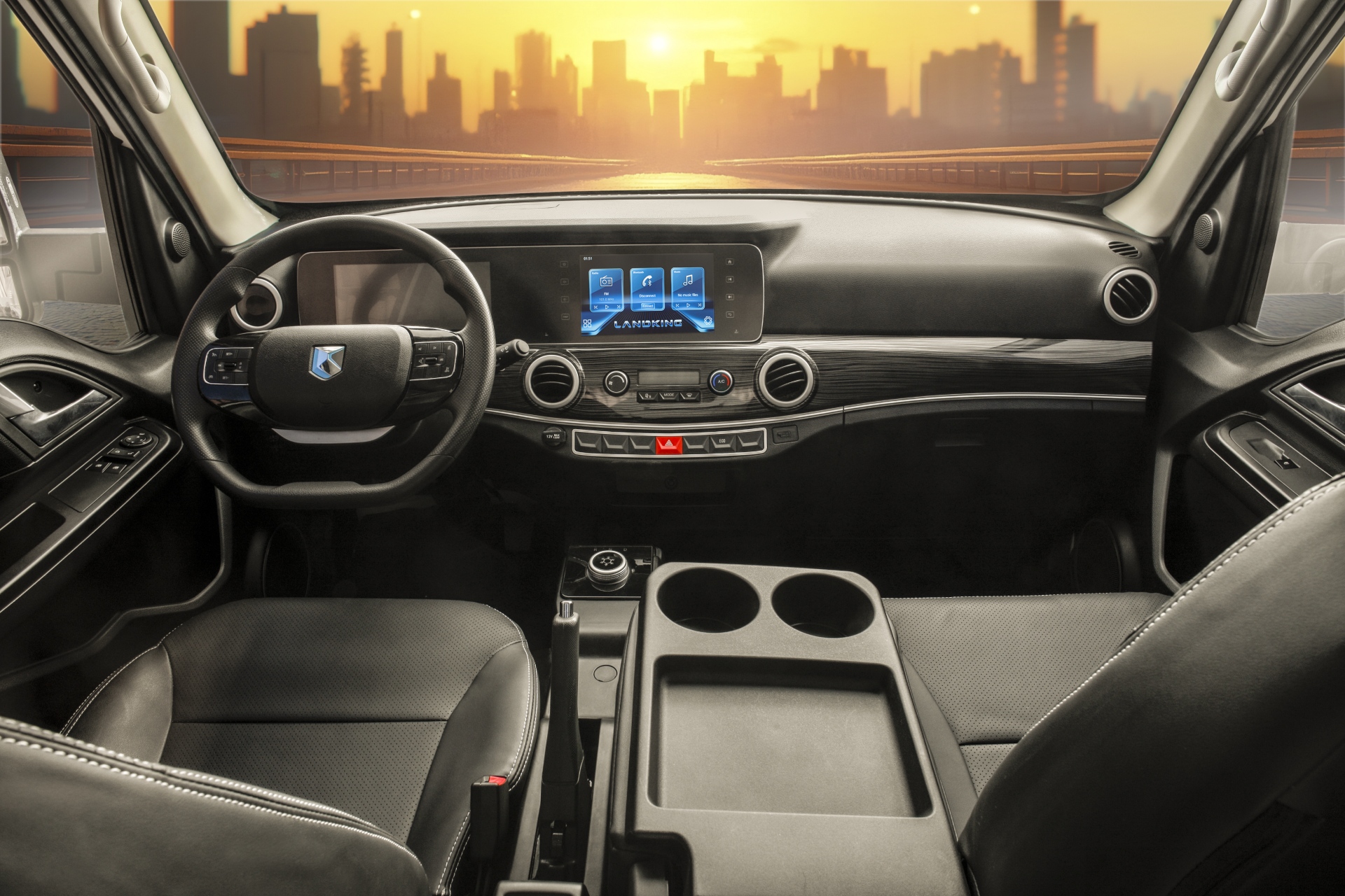 Landking suma el LK5 EV, su primer minitruck eléctrico y clase B - Rtt ...