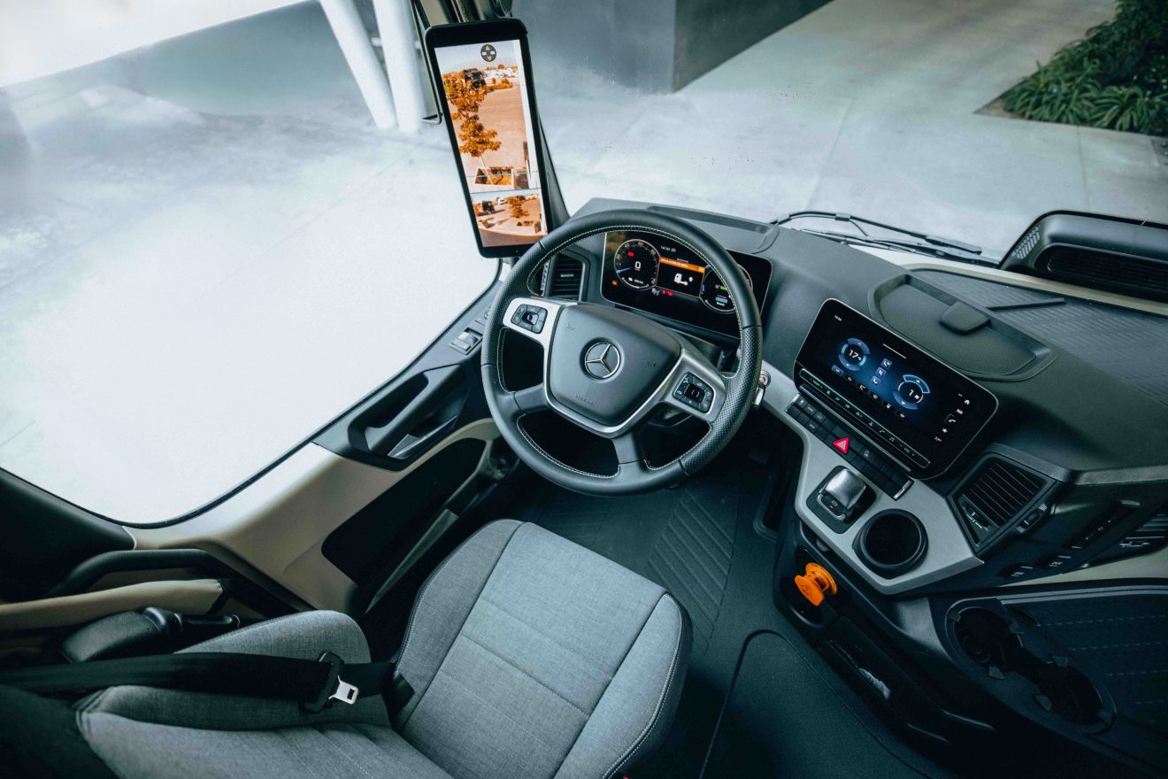 Mercedes-Benz eActros 600 llega a Chile - Revista de Transporte ...